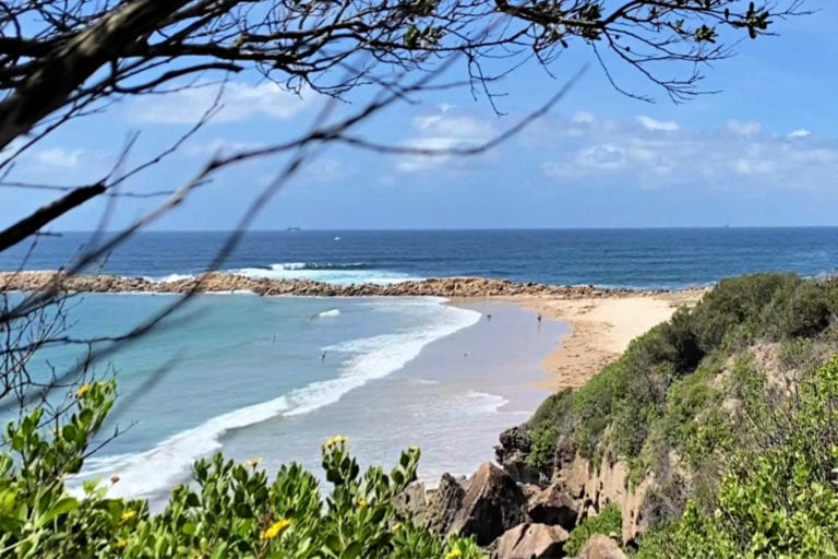 Lake Macquarie | beaches, caves, rockpools | Lake Mac Family Life