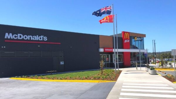 Bennetts Green Retail | discover what's on offer | Lake Mac Family Life