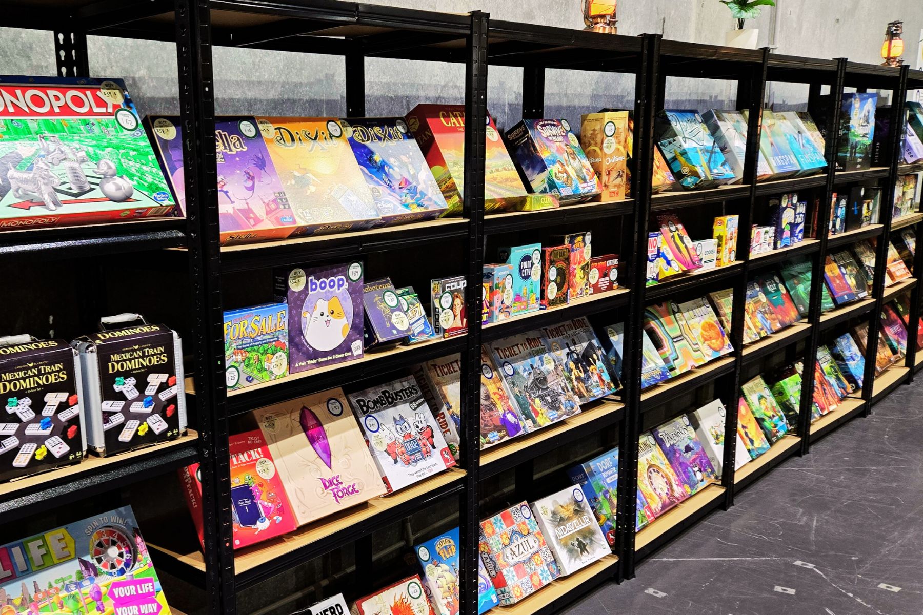 Braidy's Board Game & Hobby Club | Lake Mac Family Life